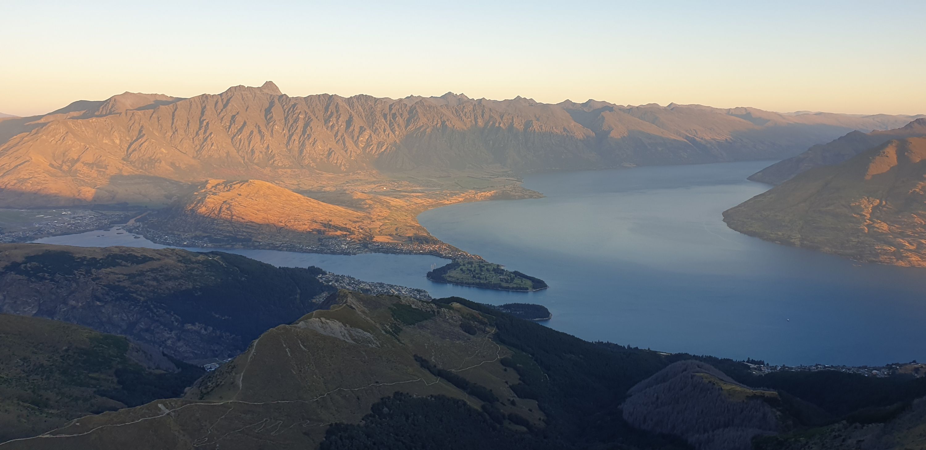 Ben Lomond from One Mile, Otago - Trails Photo Gallery - Wild Things