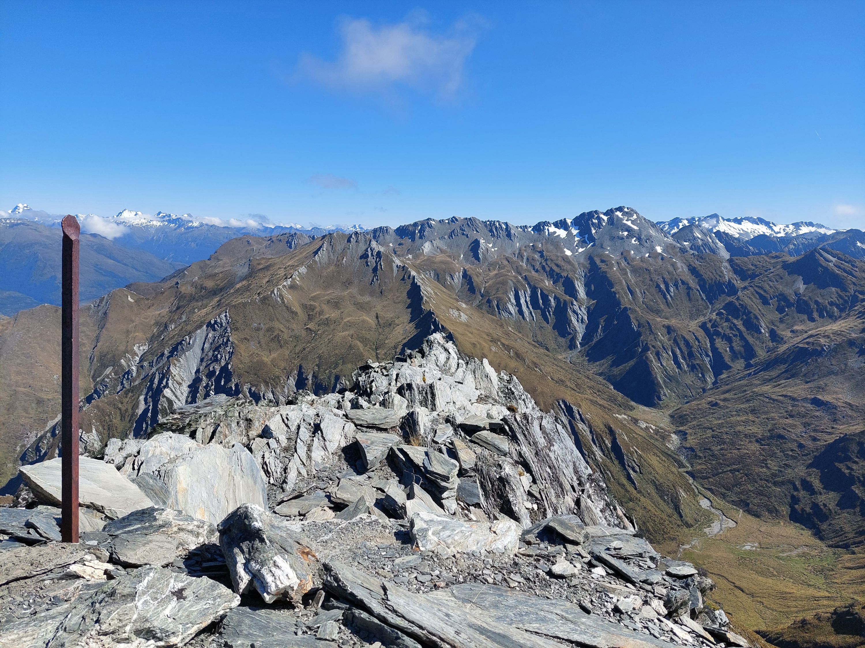 Sentinel Peak, Otago - Trails Photo Gallery - Wild Things